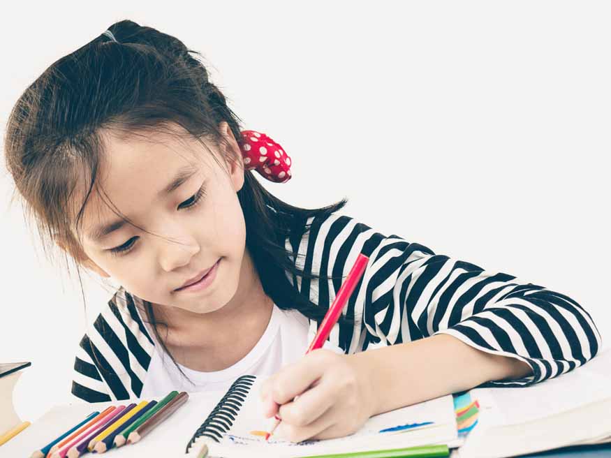 Boosting Academic Skills: Proper Guidance for Left-Handed Children