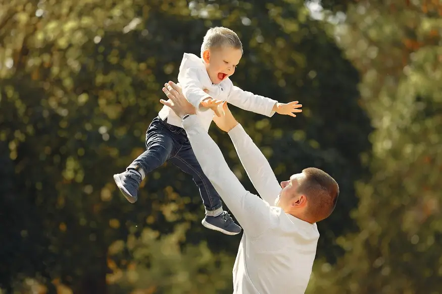 Guide to the Transition: Essential Tips for New Fathers