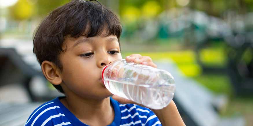Hydration Guide for Toddlers: Tips on How Much Water They Need ...